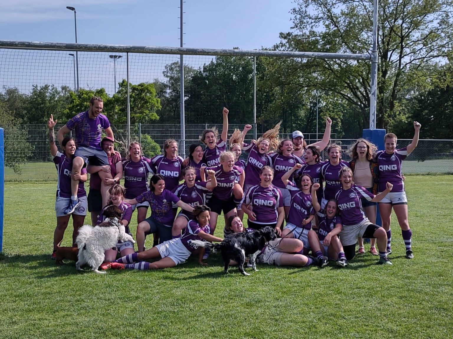 Dames kampioen! – Rugby Club Wageningen